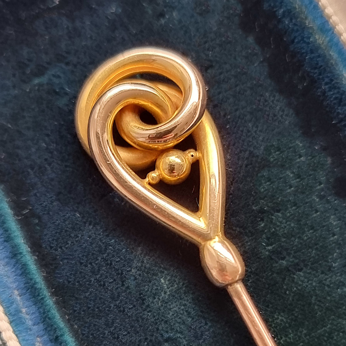 Antique Arts and Crafts 15ct and 9ct Yellow Gold Hat Pin, Circa 1900 ...